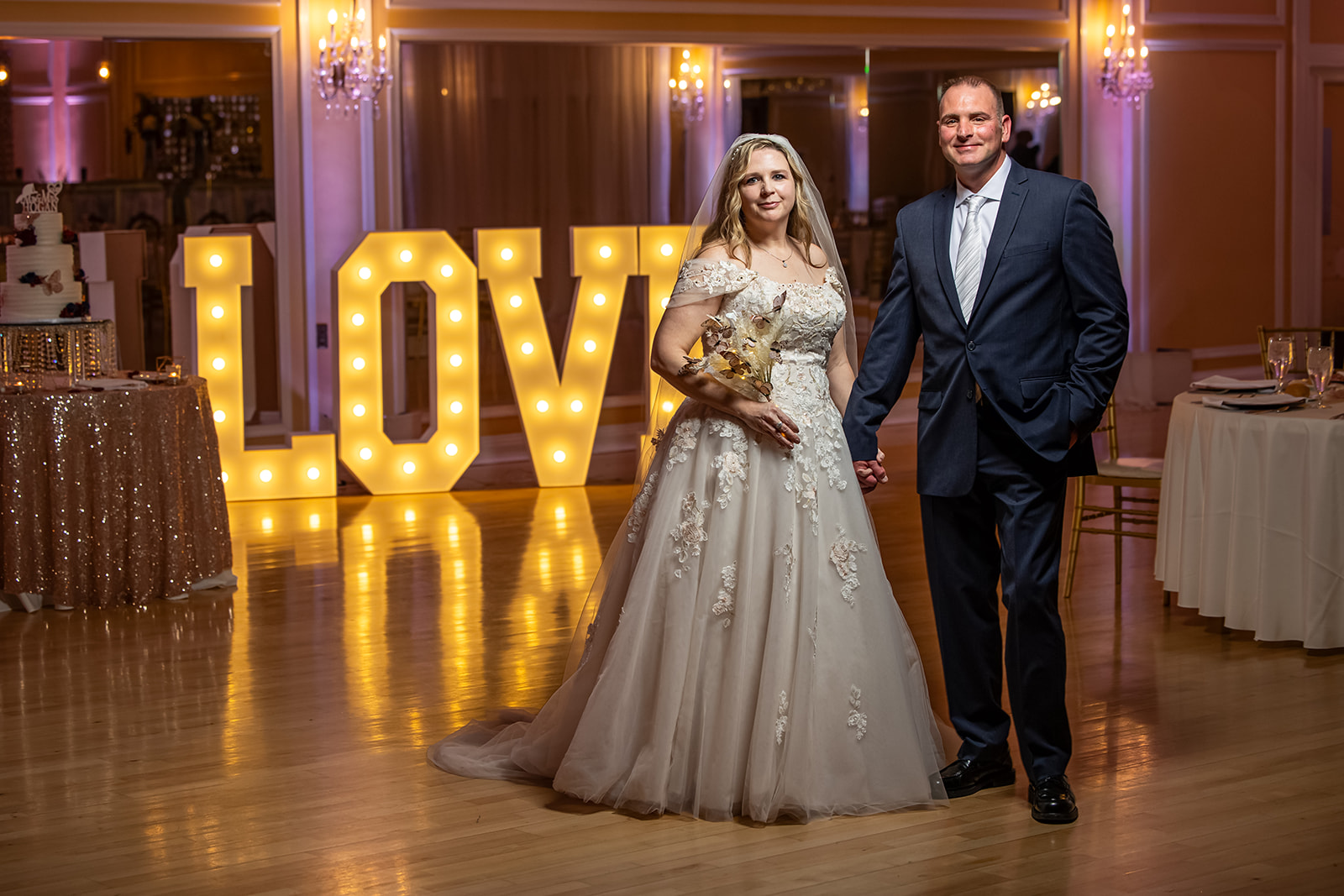 Jennifer & James - Falls Manor Catering